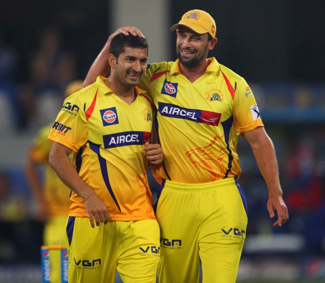 IPL 2014 Match 13: McCullum and Sharma crush Mumbai - Batting with Bimal