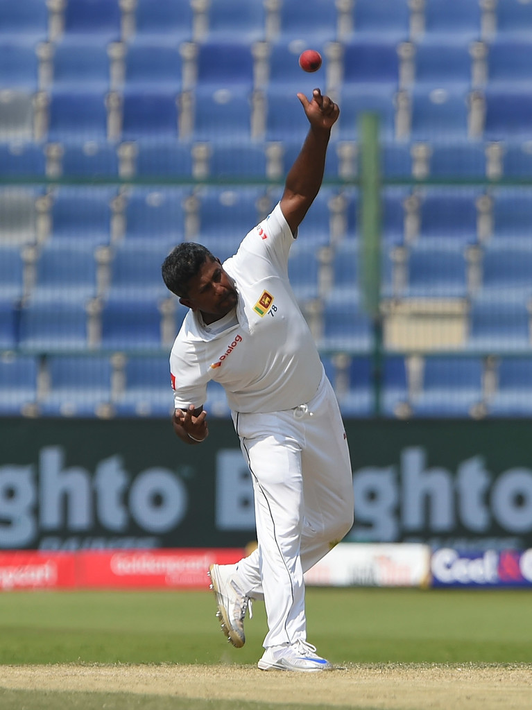 Back injury rules Rangana Herath out of third Test against India