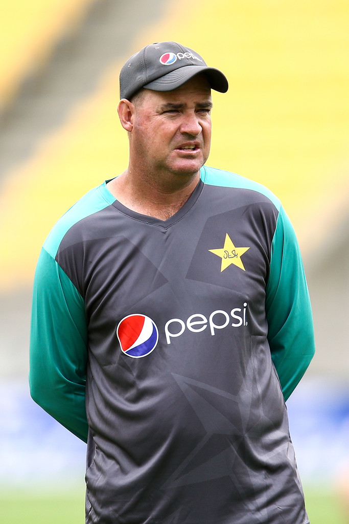 Mickey Arthur reveals who could captain Pakistan in the future
