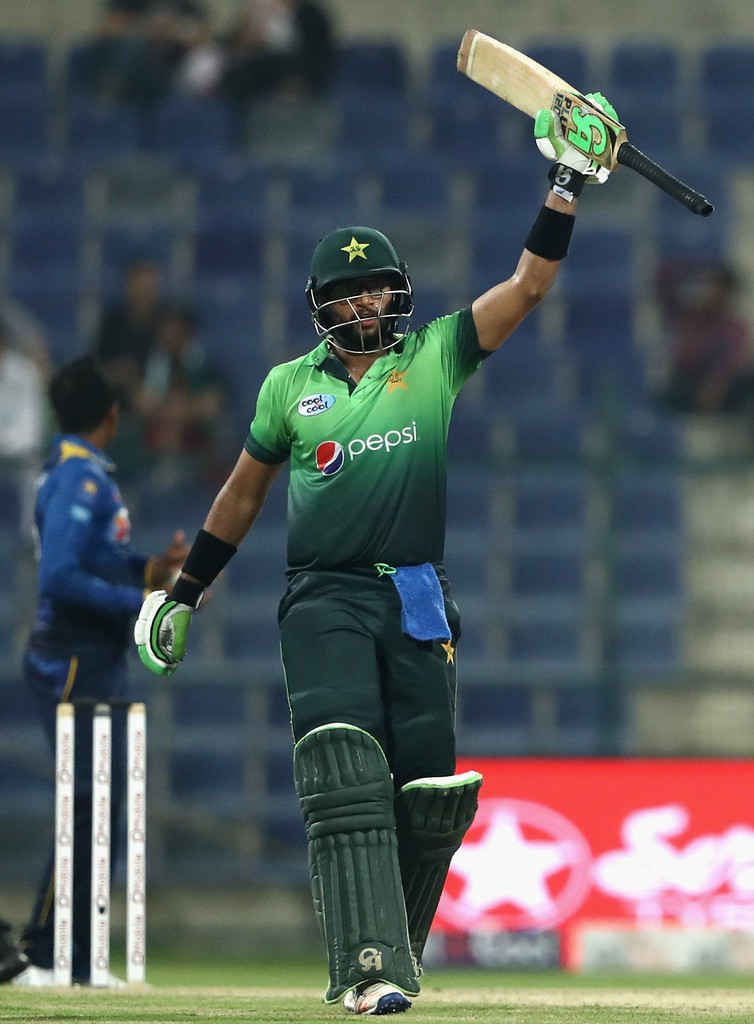 Imam-ul-Haq gives epic response to journalist when asked about Inzamam