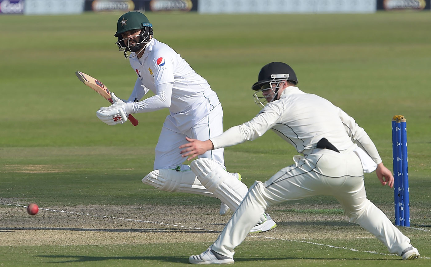 Azhar Ali, Bilal Asif keep Pakistan on top in Abu Dhabi