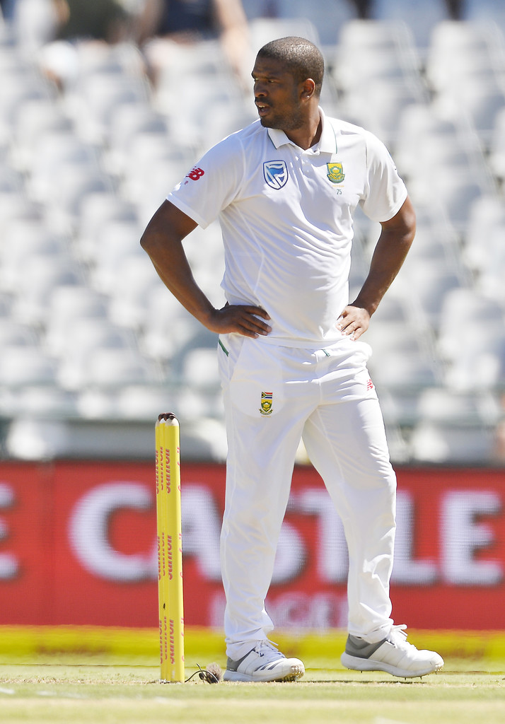 Eliminate a bit of swing, Philander told Pakistan bowler with quick bouncer