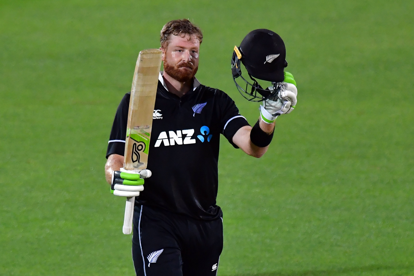 Martin Guptill's century gives New Zealand 1-0 lead