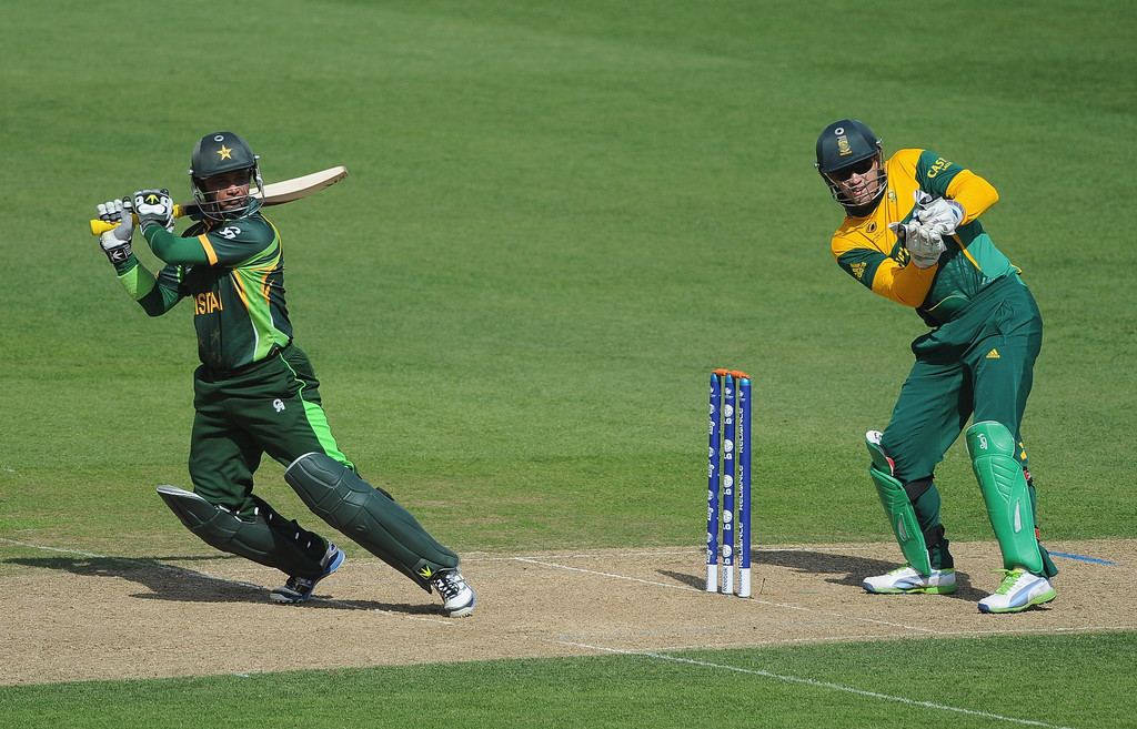 What extraordinary accomplishment has Imran Farhat achieved?