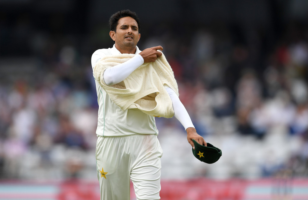 Stopped taking wickets, Abbas on Pakistan bowler who can turn it a lot